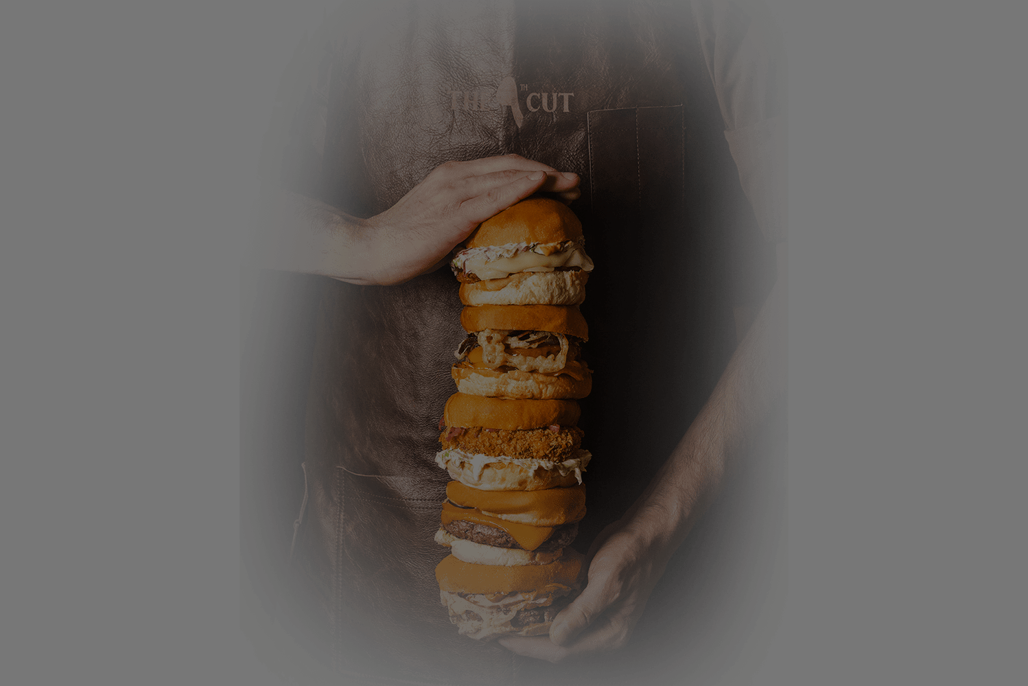 A CUT ABOVE BURGERS – Bring your dream burger to life!
